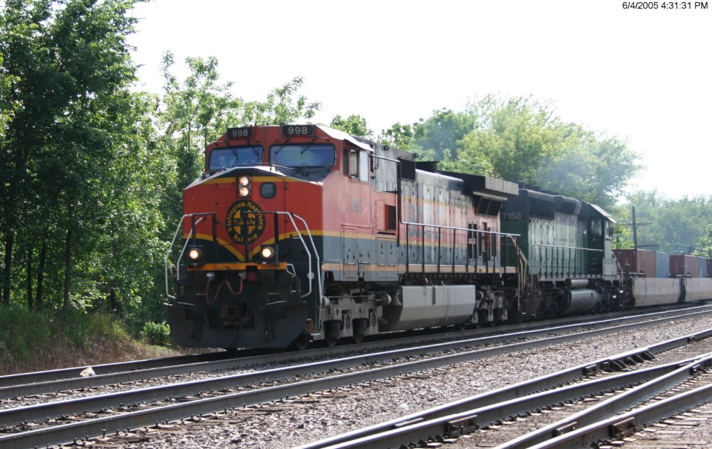 BNSF 998